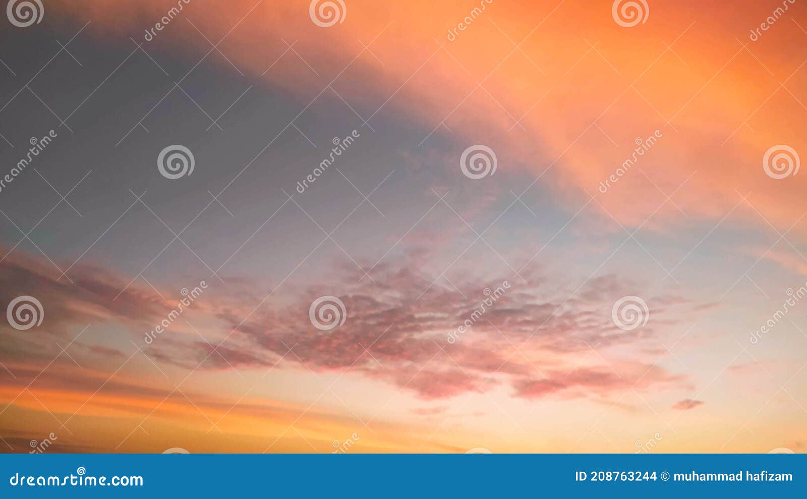 A very beautiful sky stock photo. Image of evening, horizon - 208763244