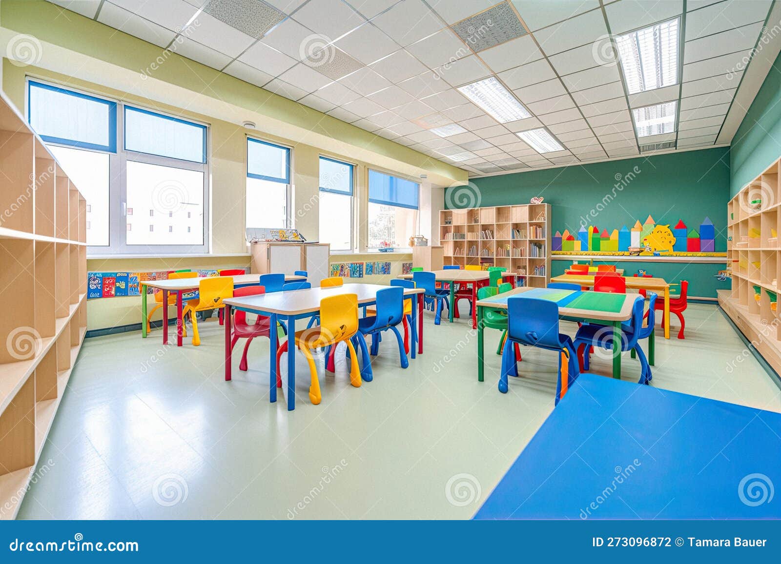 Symmetrical Design of Modern Elegant Educational Classroom for Children ...