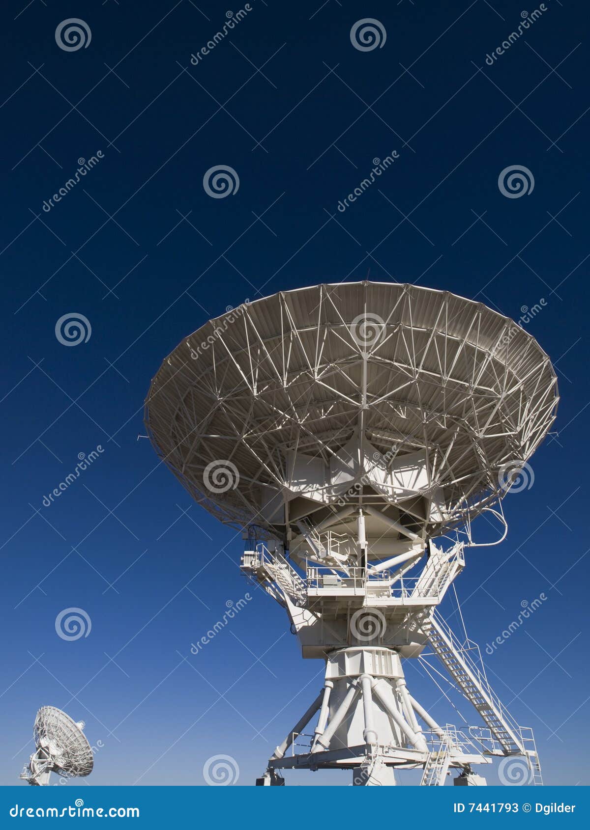 Very Large Array Radio Telescope Stock Image - Image of seti, radio ...