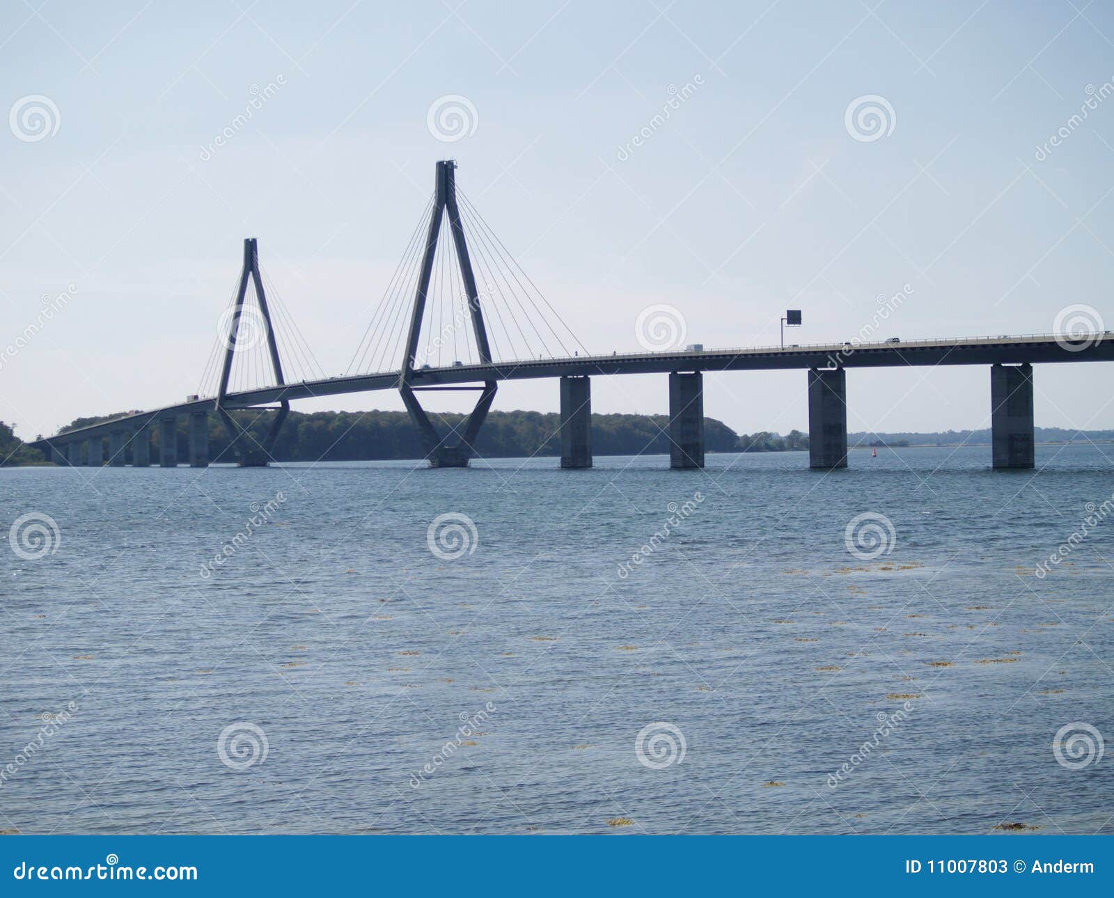 Very long bridge stock image. Image of traffic, pattern - 11007803