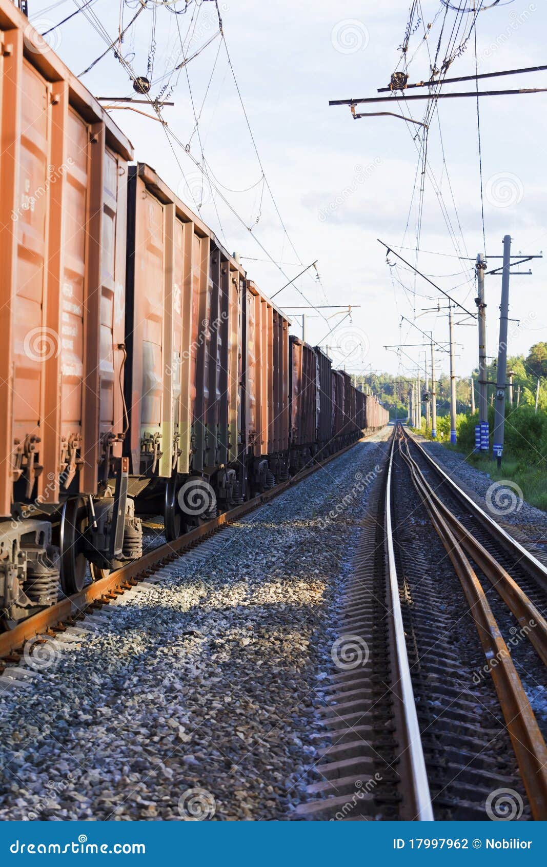 Very long freight train stock photo. Image of corporate - 17997962