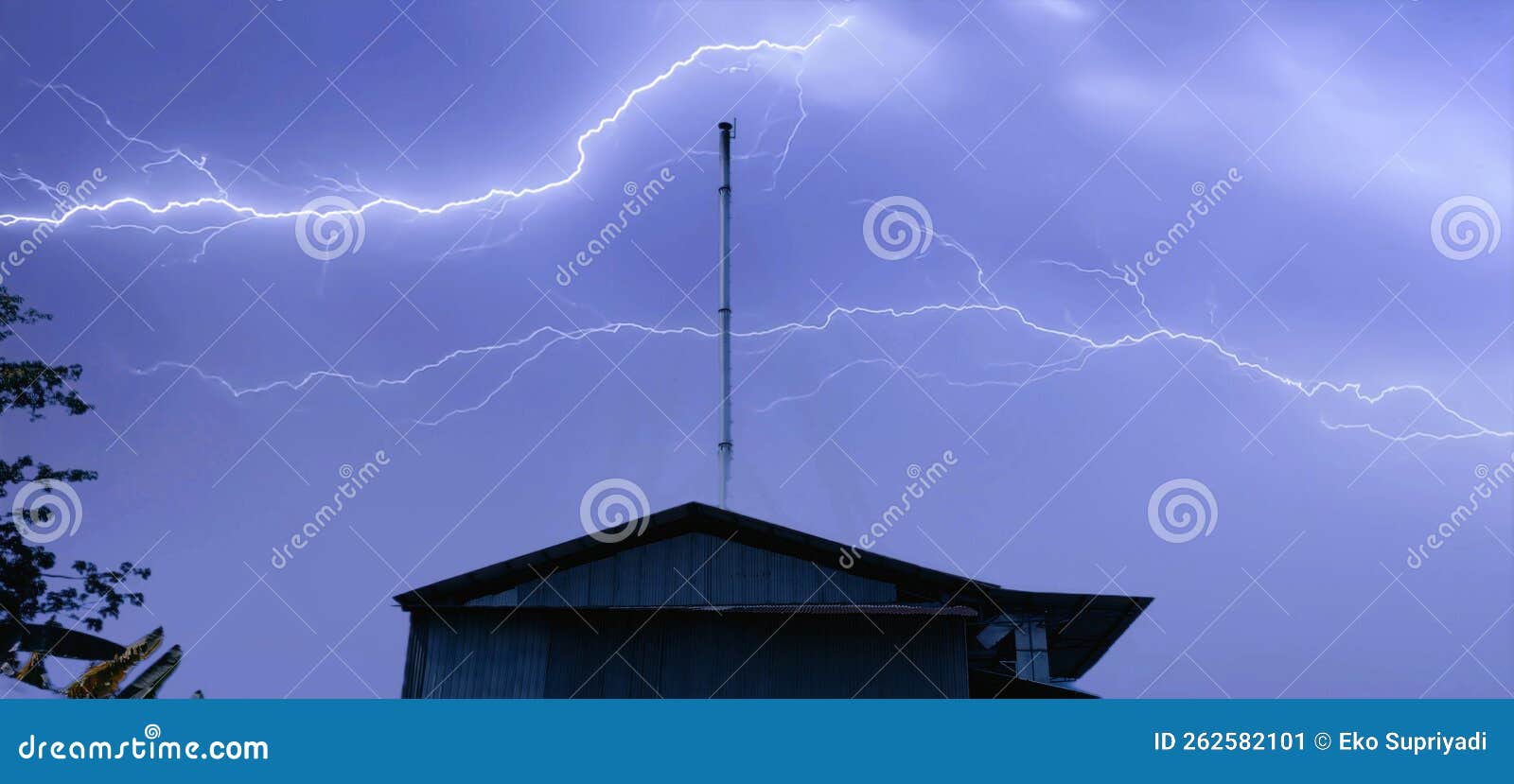 A Very Scary Flash of Lightning Over a Building Stock Image - Image of ...