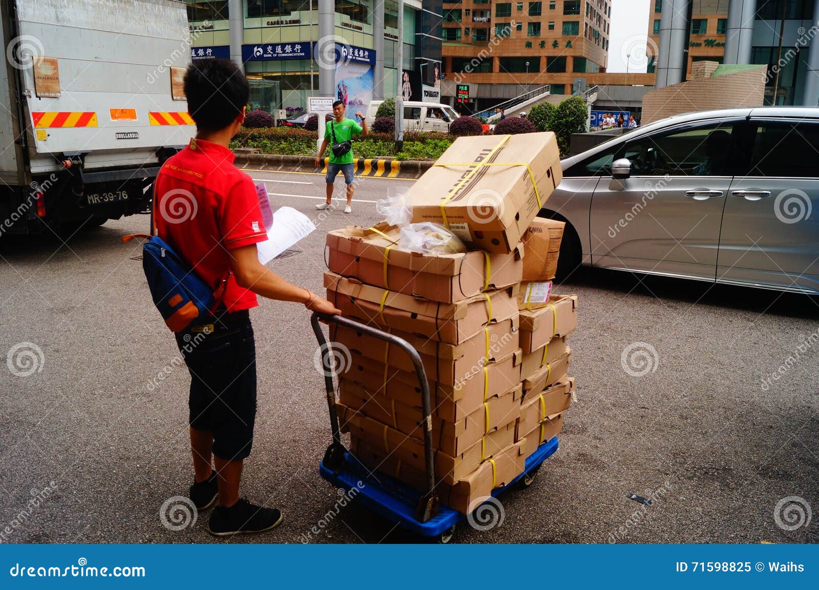 Verzending van goederen redactionele afbeelding. Image of verzending ...