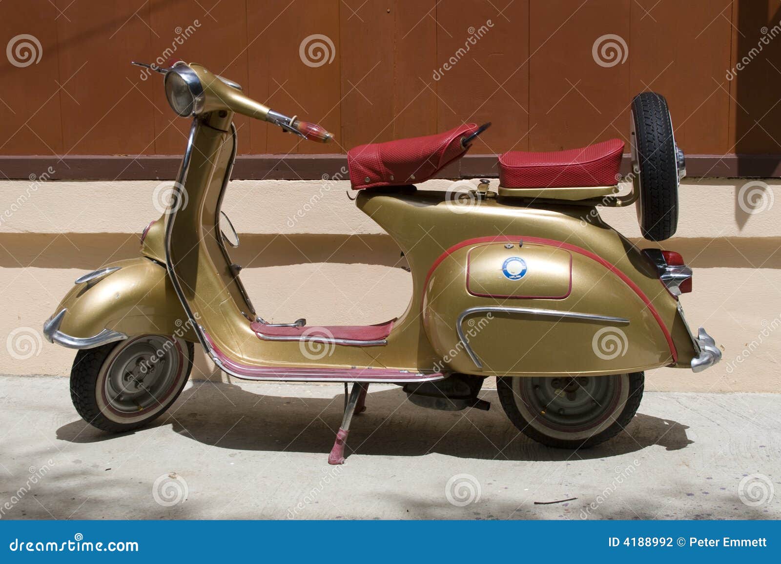 139 Vespa Gold Photos - Free & Royalty-Free Stock Photos from Dreamstime