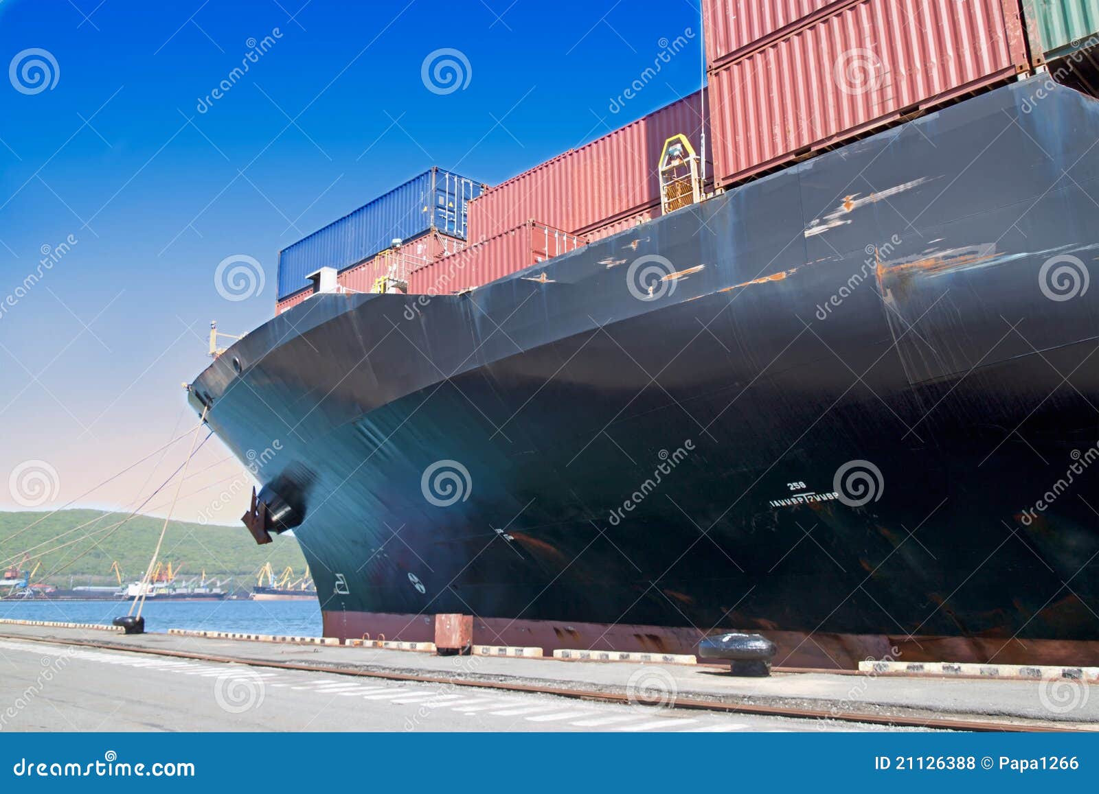 Vessel under loading stock photo. Image of freight, horizontal - 21126388