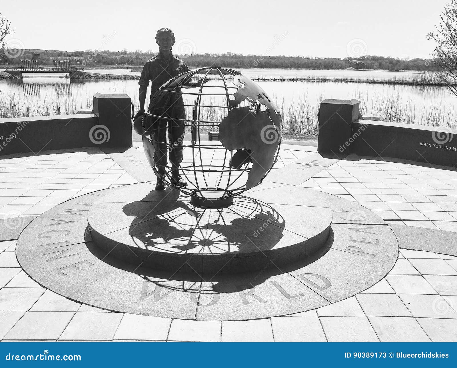 Veteran Medic Memorial Statue Editorial Stock Photo - Image of praire ...