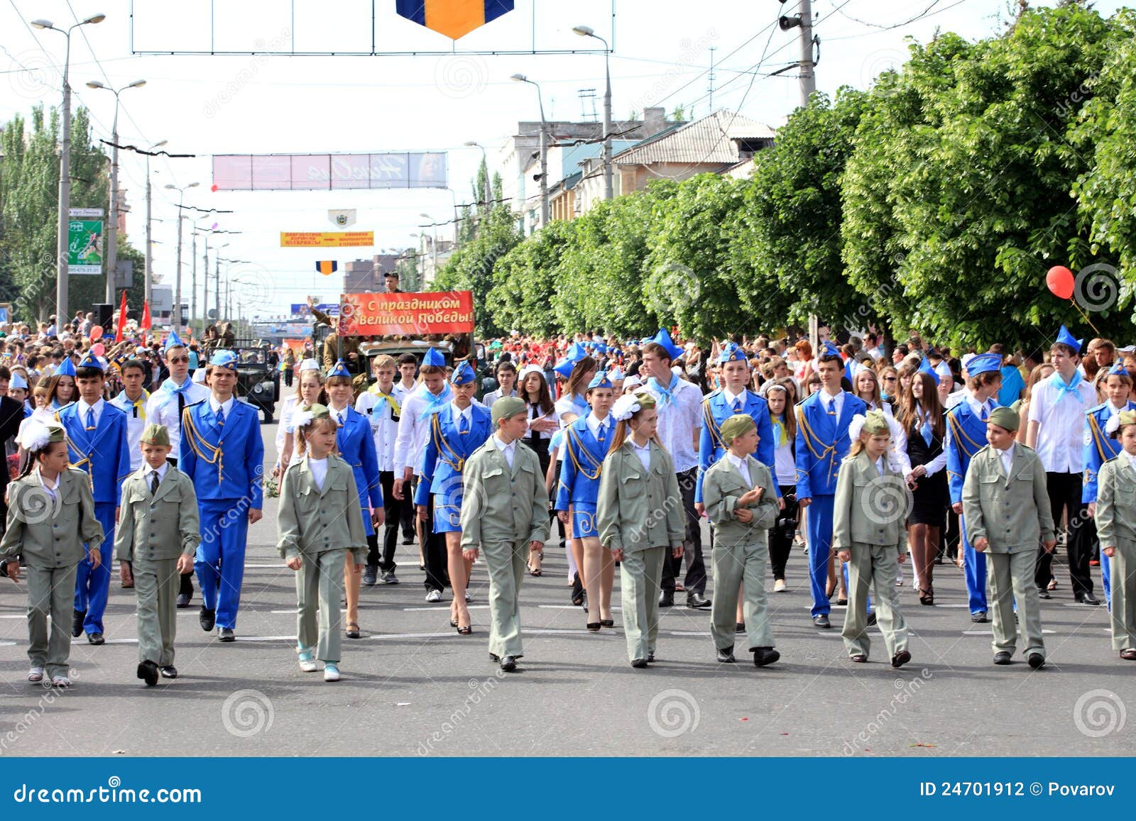 Veterans Parade - MAKEEVKA, UKRAINE Editorial Photography - Image of ...