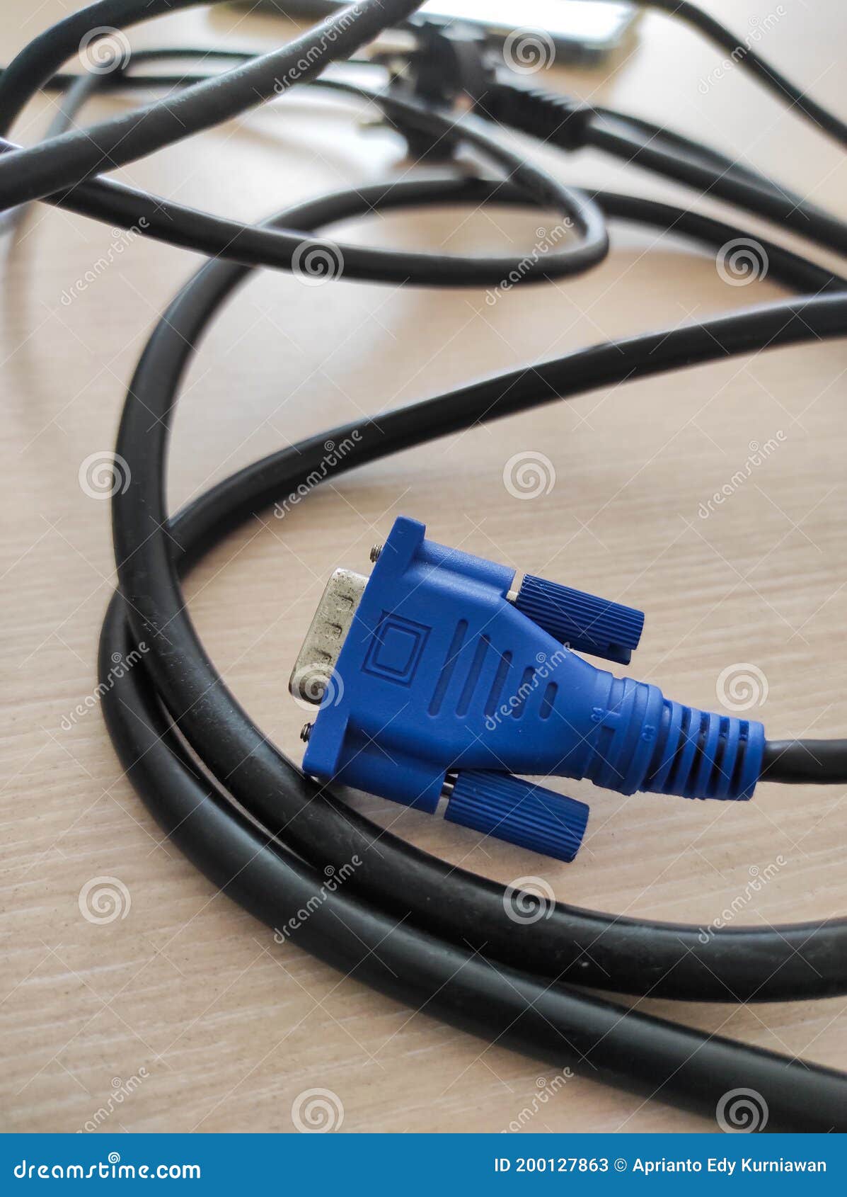 VGA Cable and Blue Vga Port Stock Image - Image of port, blue: 200127863