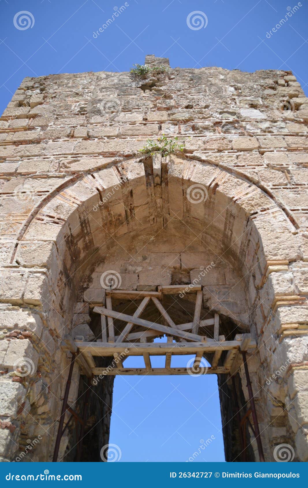 Via Principal Do Centro Urbano, Castelo De Methoni Imagem de Stock ...