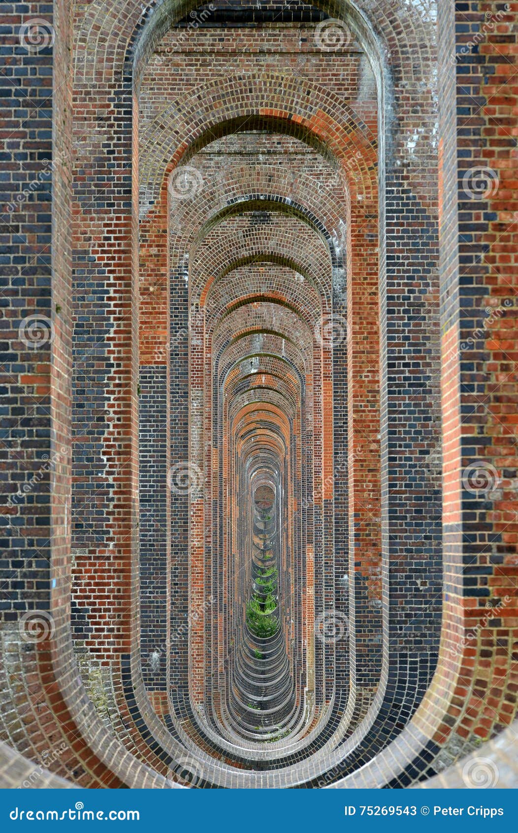 Viaduct stock image. Image of columns, wall, facade, victorian - 75269543