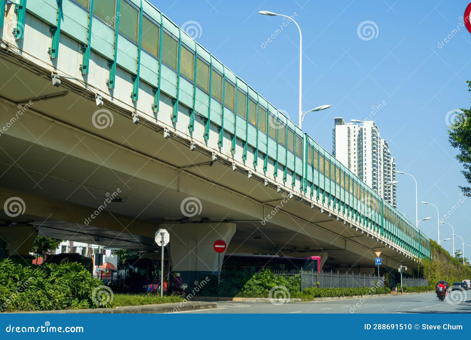 Viaduct Express Loop in the City Stock Photo - Image of travel, asphalt ...