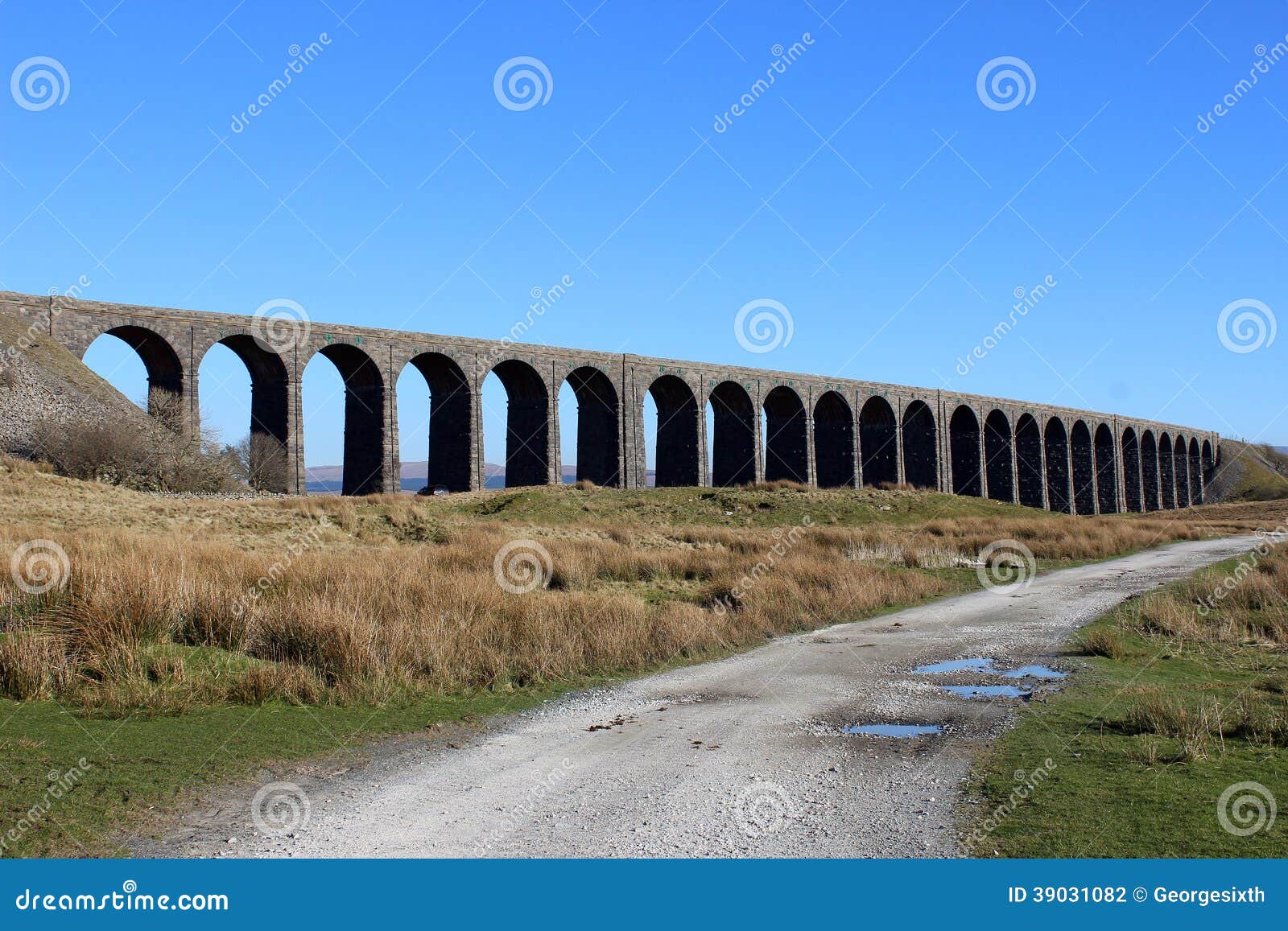 Viaduto De Ribblehead, North Yorkshire, Inglaterra. Foto de Stock ...