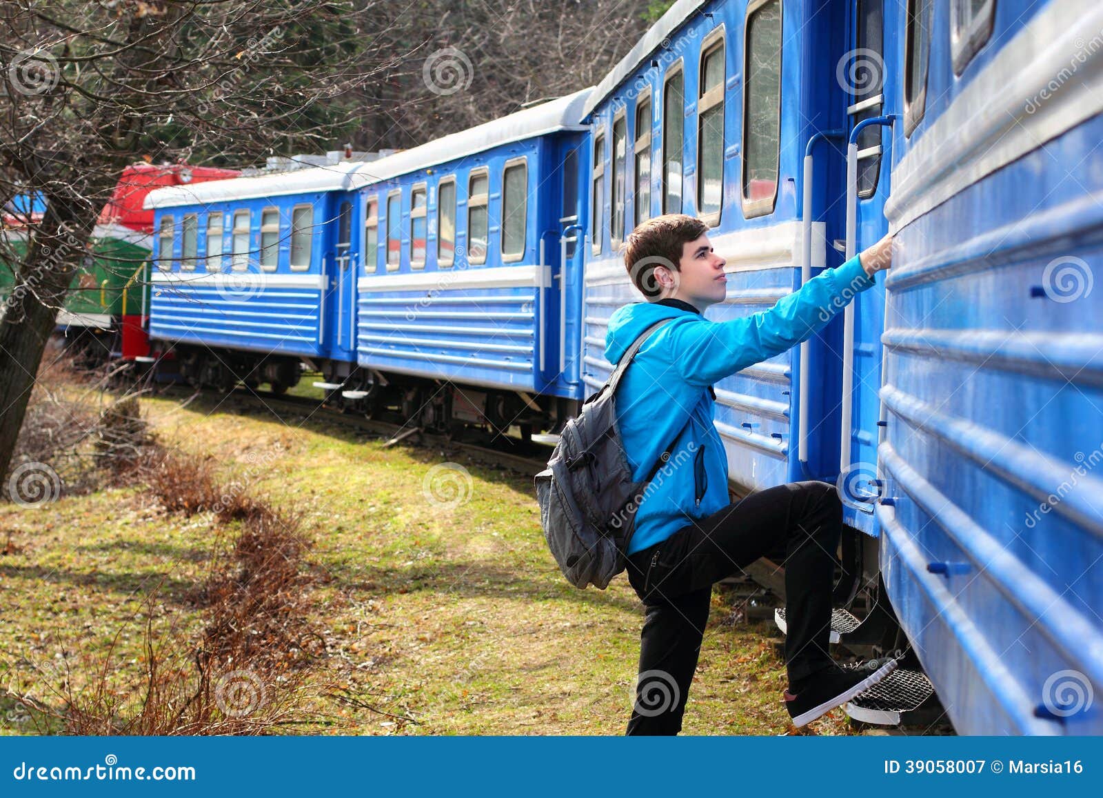 Viaggiatore Dell'adolescente Immagine Stock - Immagine di bello ...