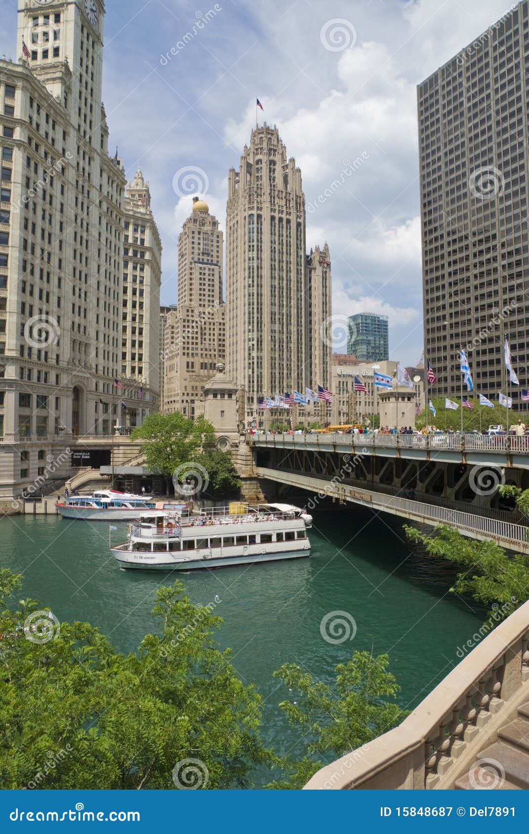 Viajes De La Barca De Chicago Fotografía editorial - Imagen de ...