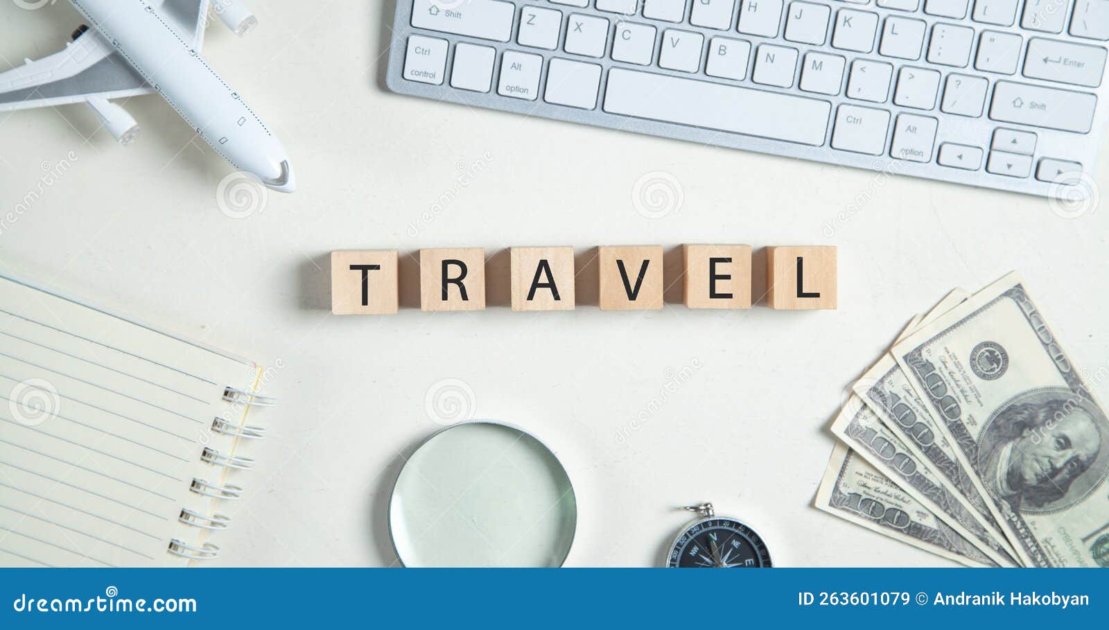 Viajes De Palabra En Cubos De Madera. Viajar Imagen de archivo - Imagen ...