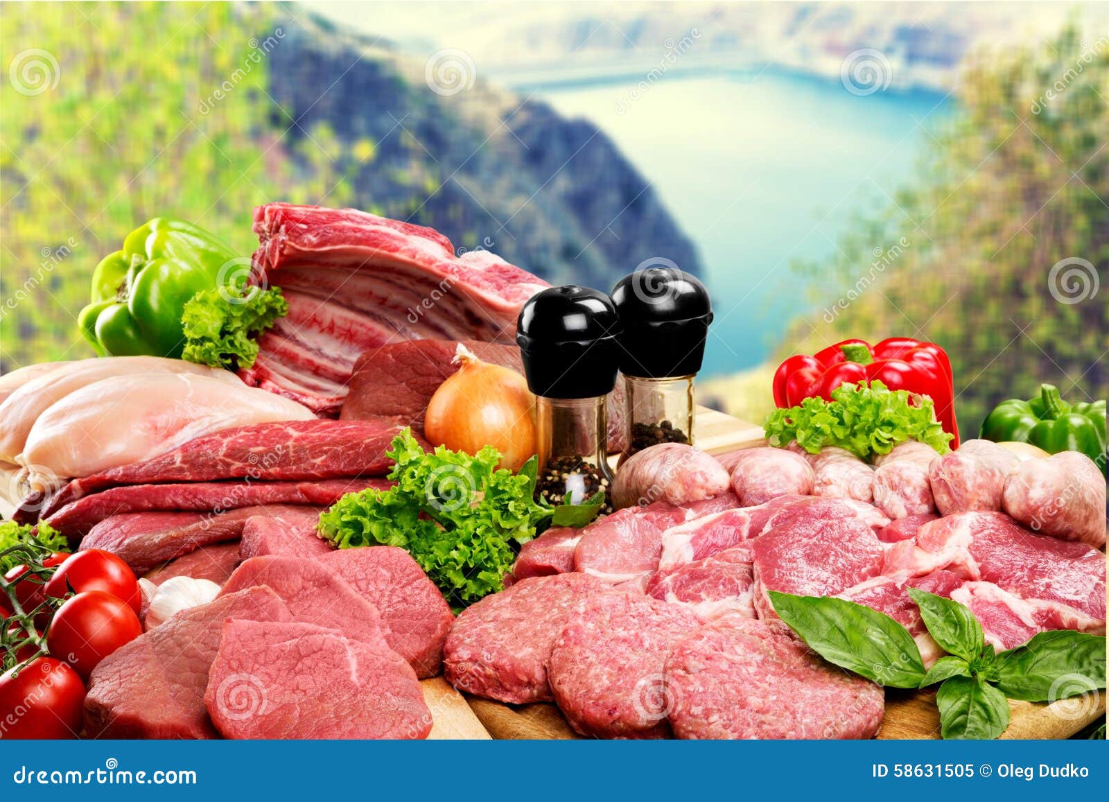 Viande image stock. Image du vivacité, légume, boeuf - 58631505