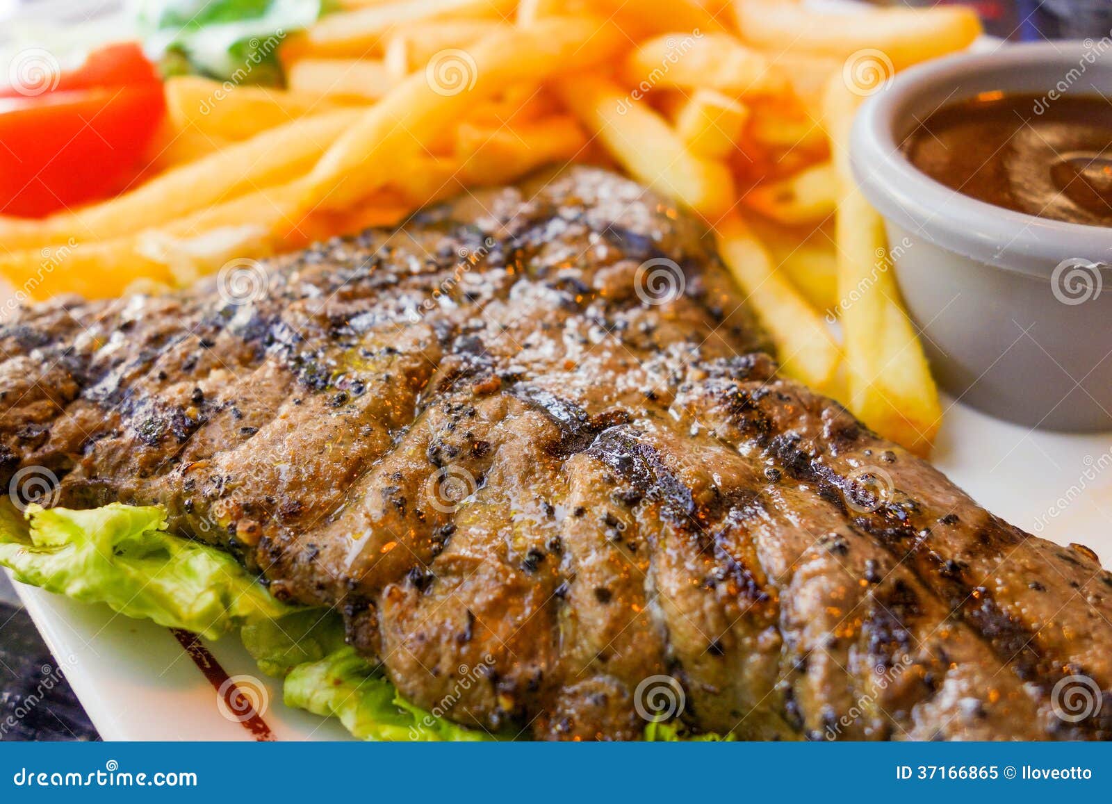 Viande Juteuse De Boeuf De Bifteck Image stock - Image du rapide ...