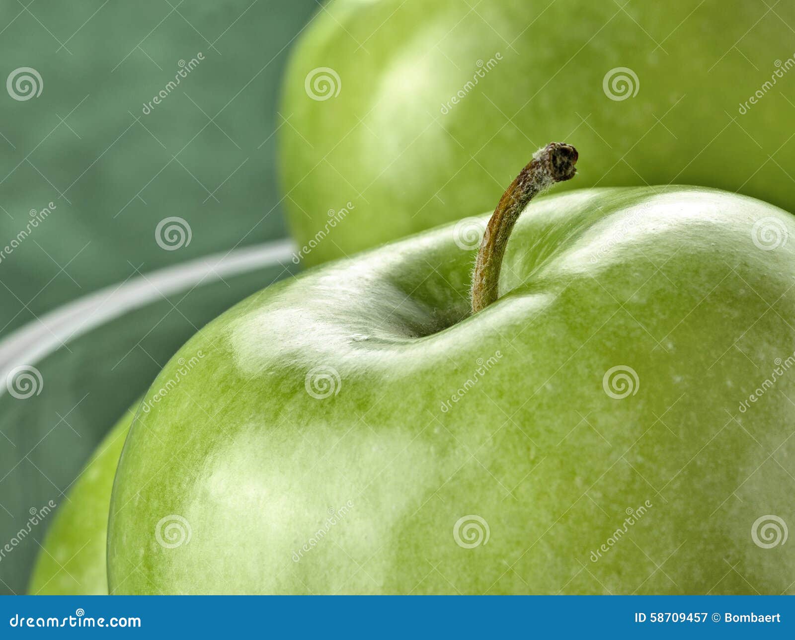 Vibrant Colored Green Apple in Close-up Stock Image - Image of apple ...