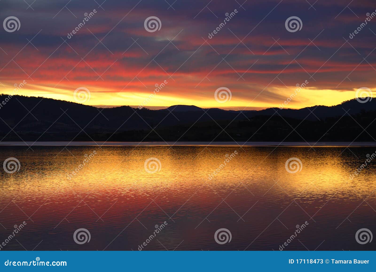 Vibrant sunset in Tasmania stock image. Image of coastal - 17118473
