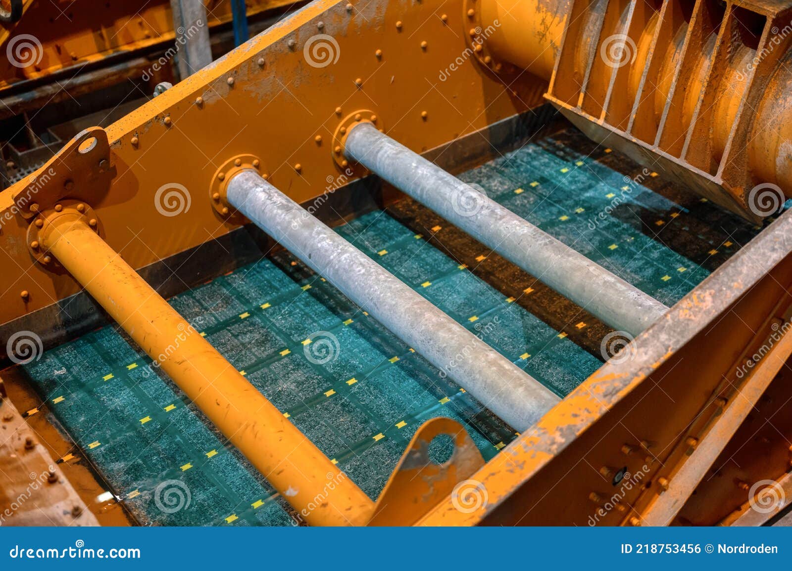Vibrating Screen, Machine for Grading Bulk Materials Stock Photo ...