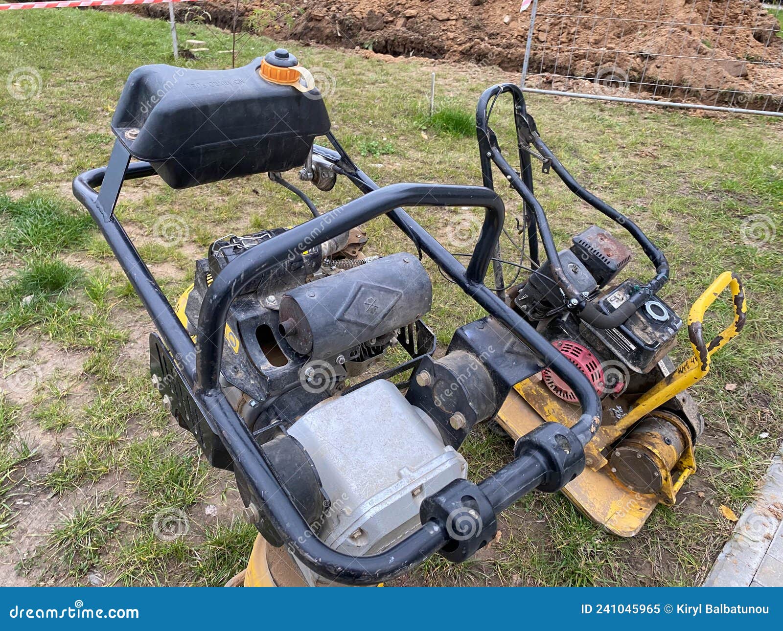 Vibration Plate Heavy Machine Compactor for Construction Compacting or ...