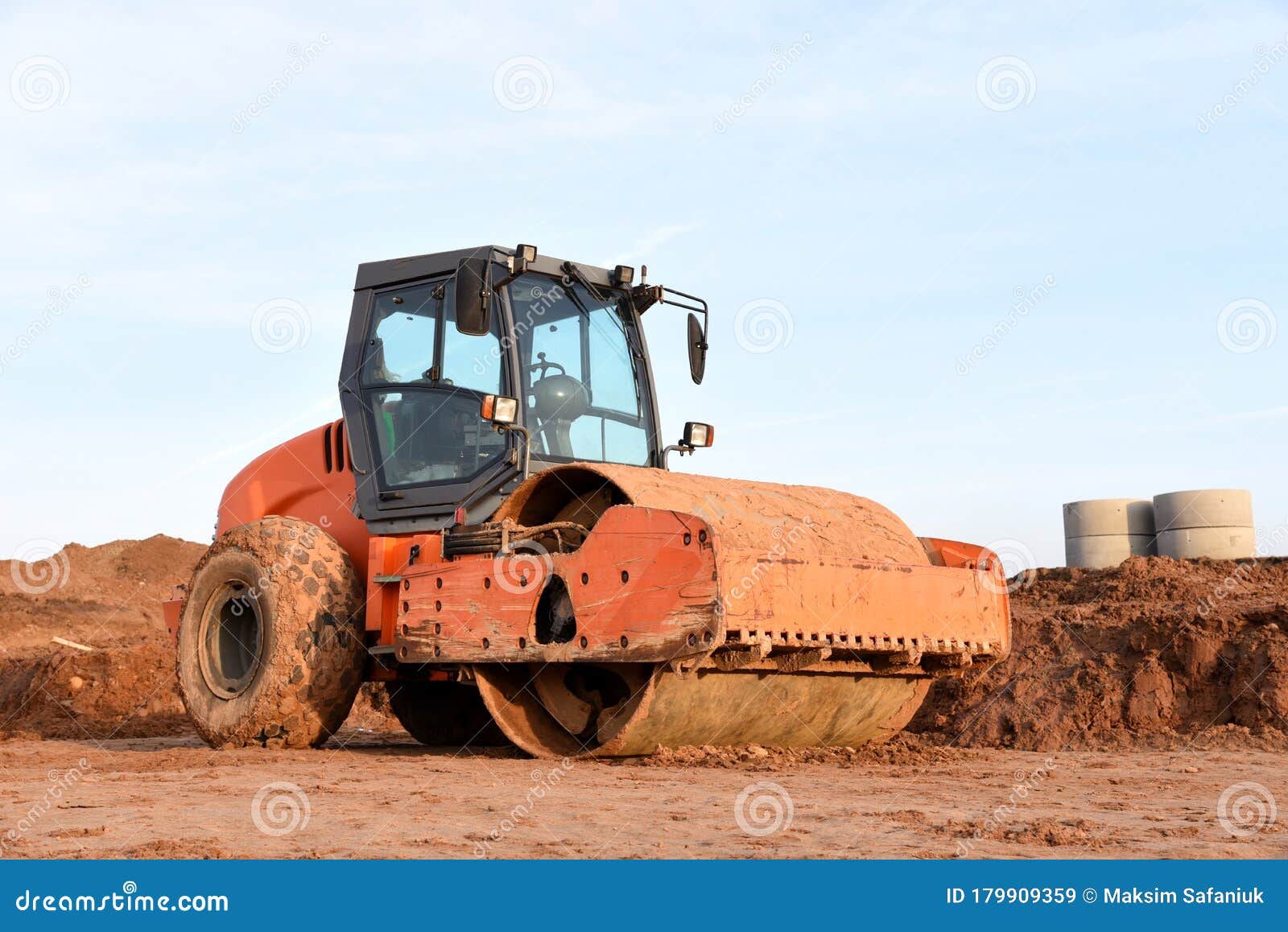 Soil Compactor The Leveling Ground For Construct Of Foundation ...