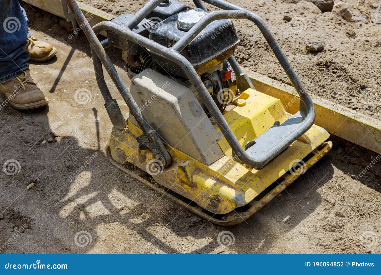 Vibratory Plate Compactor Tool at Construction Compacting Sand at ...