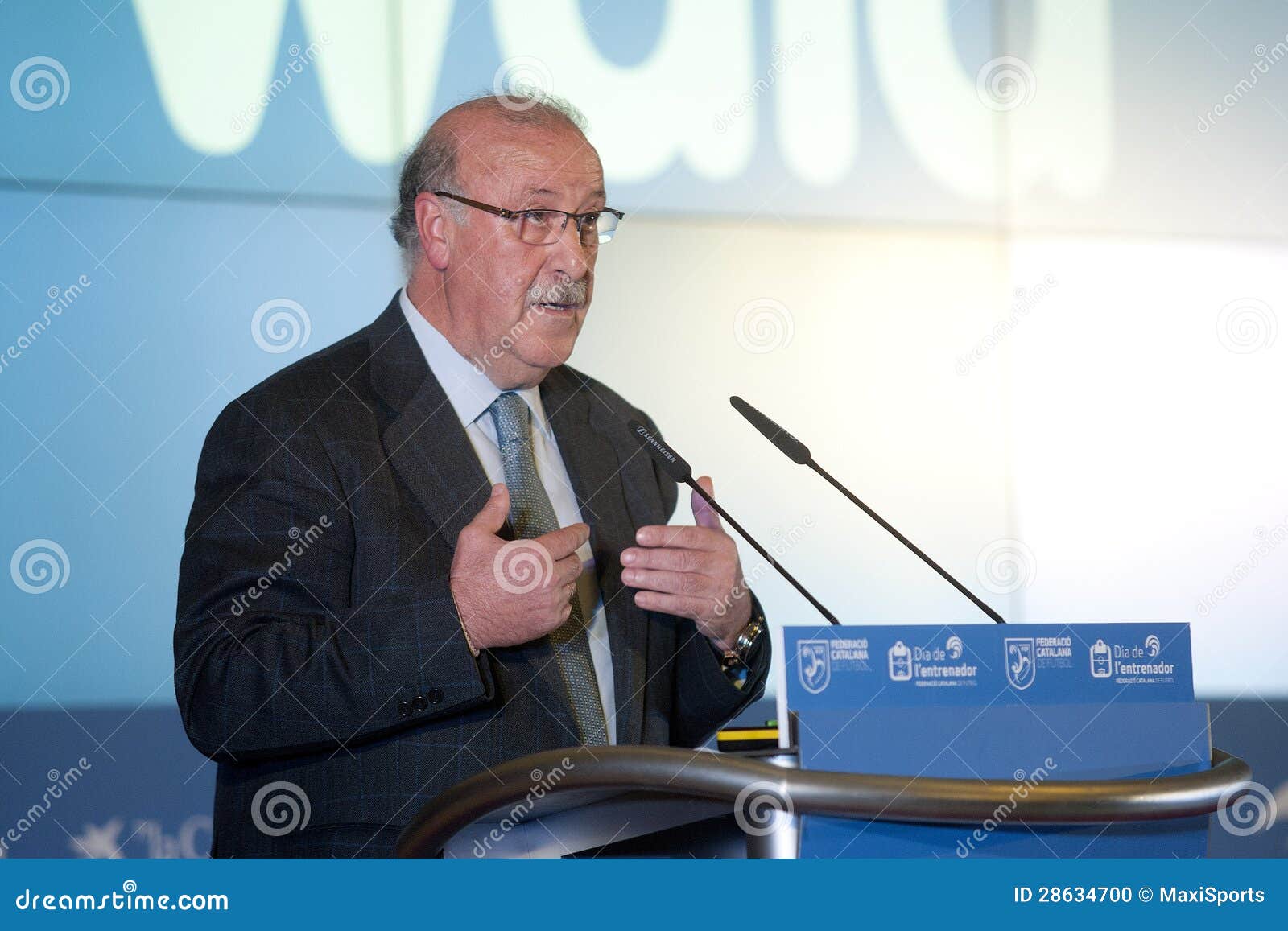 Vicente Del Bosque Spanish Trainer Editorial Image - Image of sport ...
