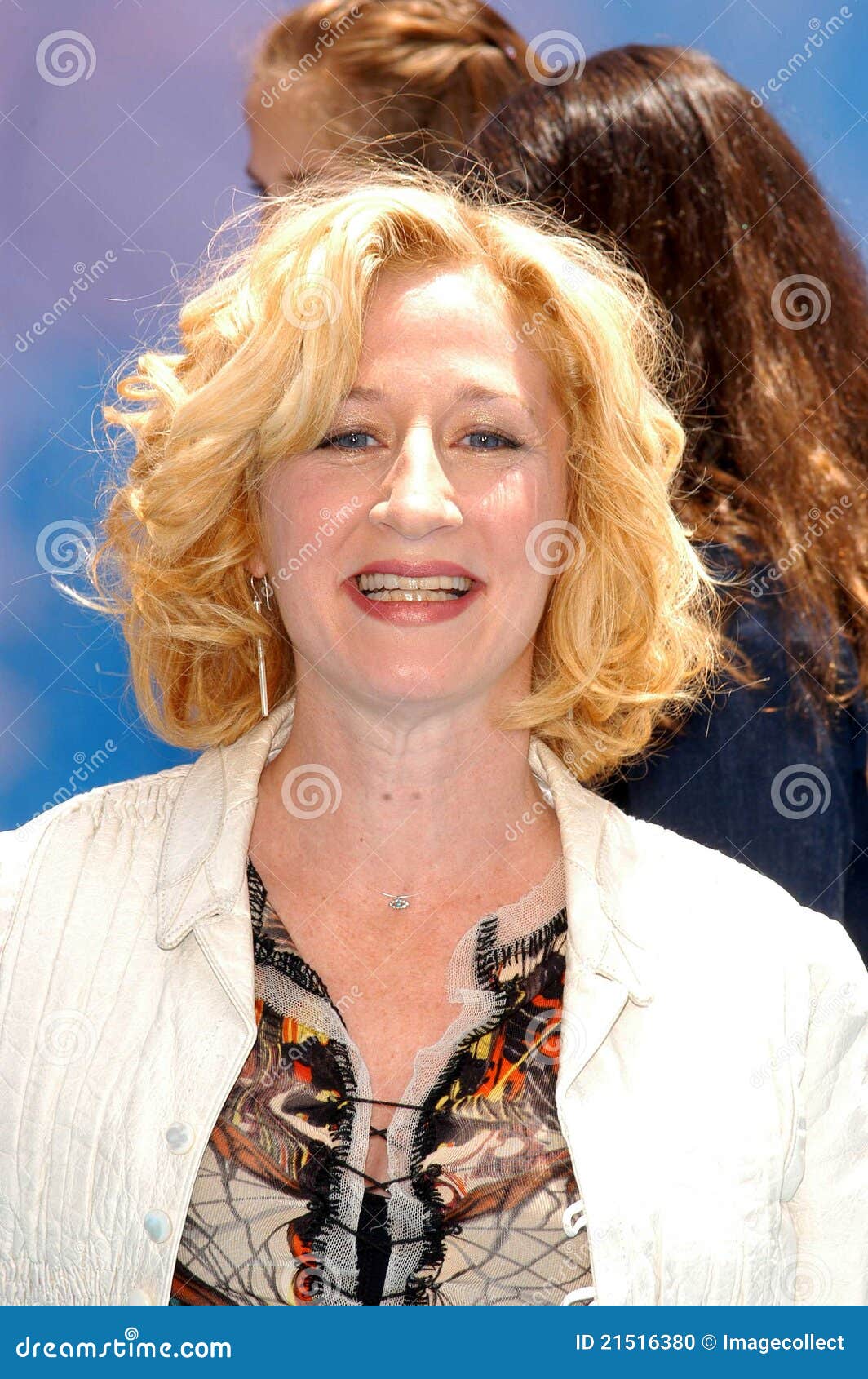 Vicki Lewis editorial image. Image of disney, vicki, theater - 21516380