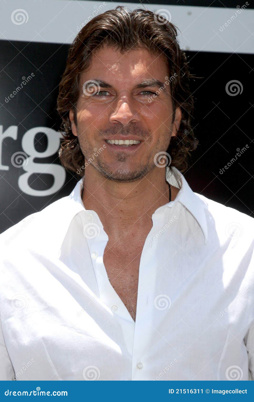 Victor Alfieri editorial photo. Image of army, feed, nuys - 21516311