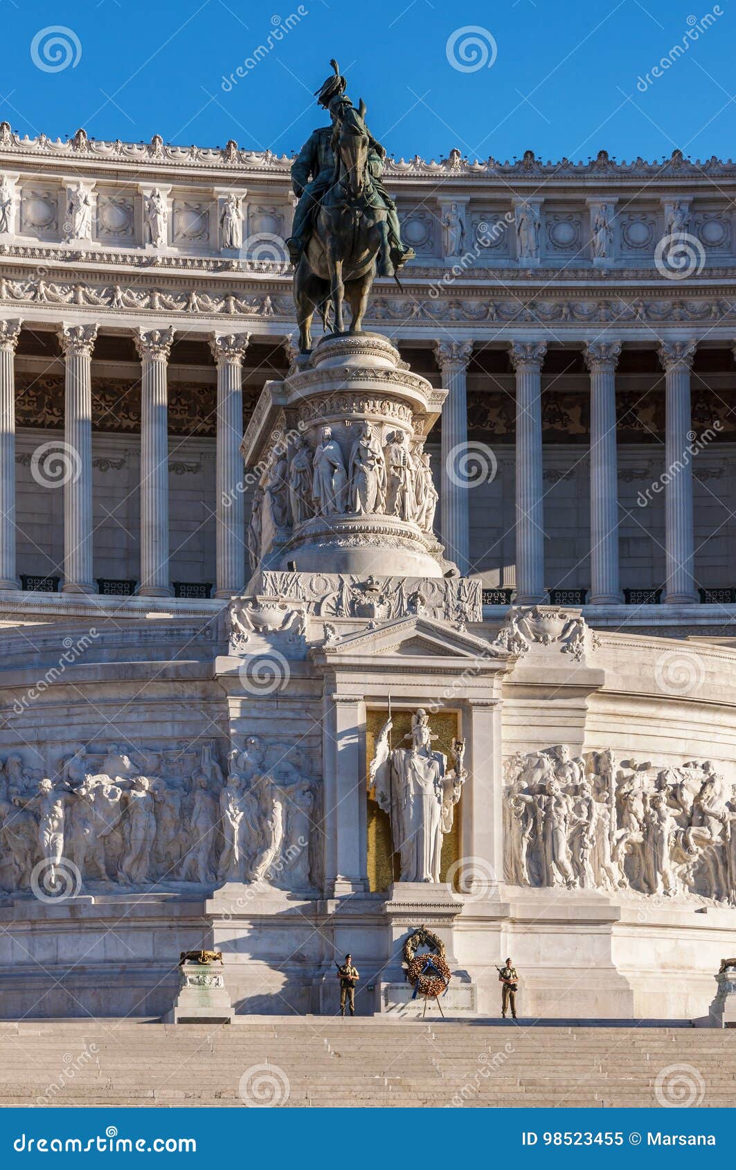 Victor Emmanuel II Monument Editorial Image - Image of capitoline ...