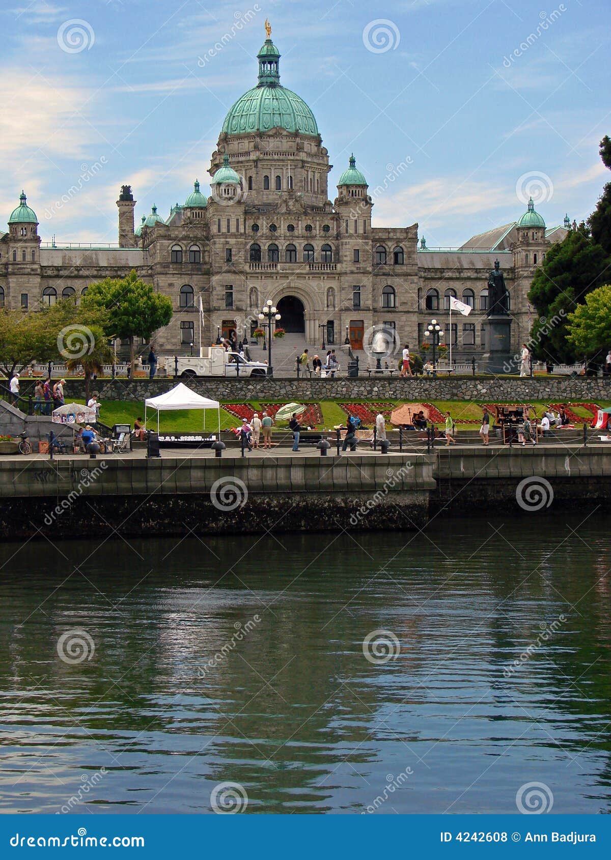 Victoria Parliament Building, BC, Canada Editorial Stock Photo - Image ...