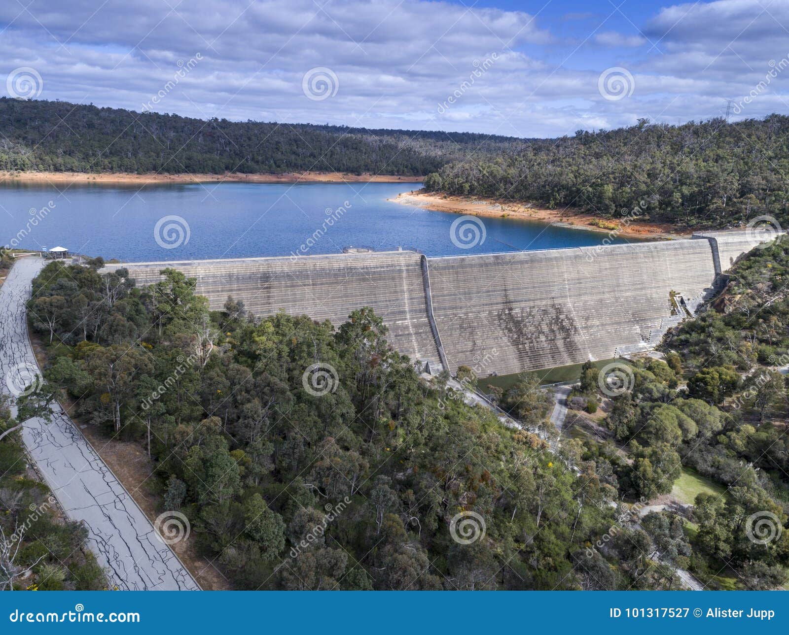 Victoria Reservoir image stock. Image du ressource, ingénierie - 101317527