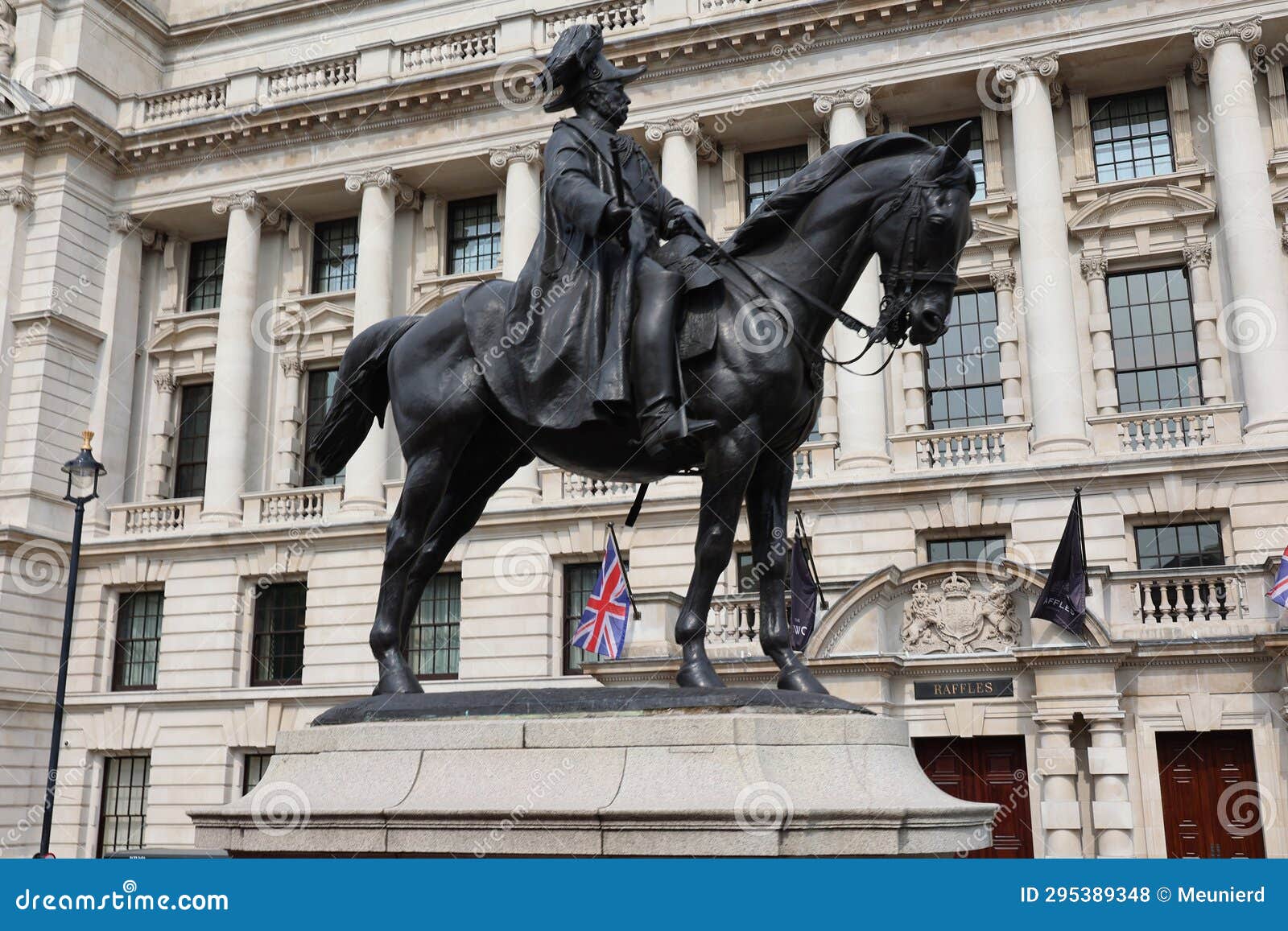 The Victorian Bronze Equestrian Statue Of The Duke Of Wellington ...