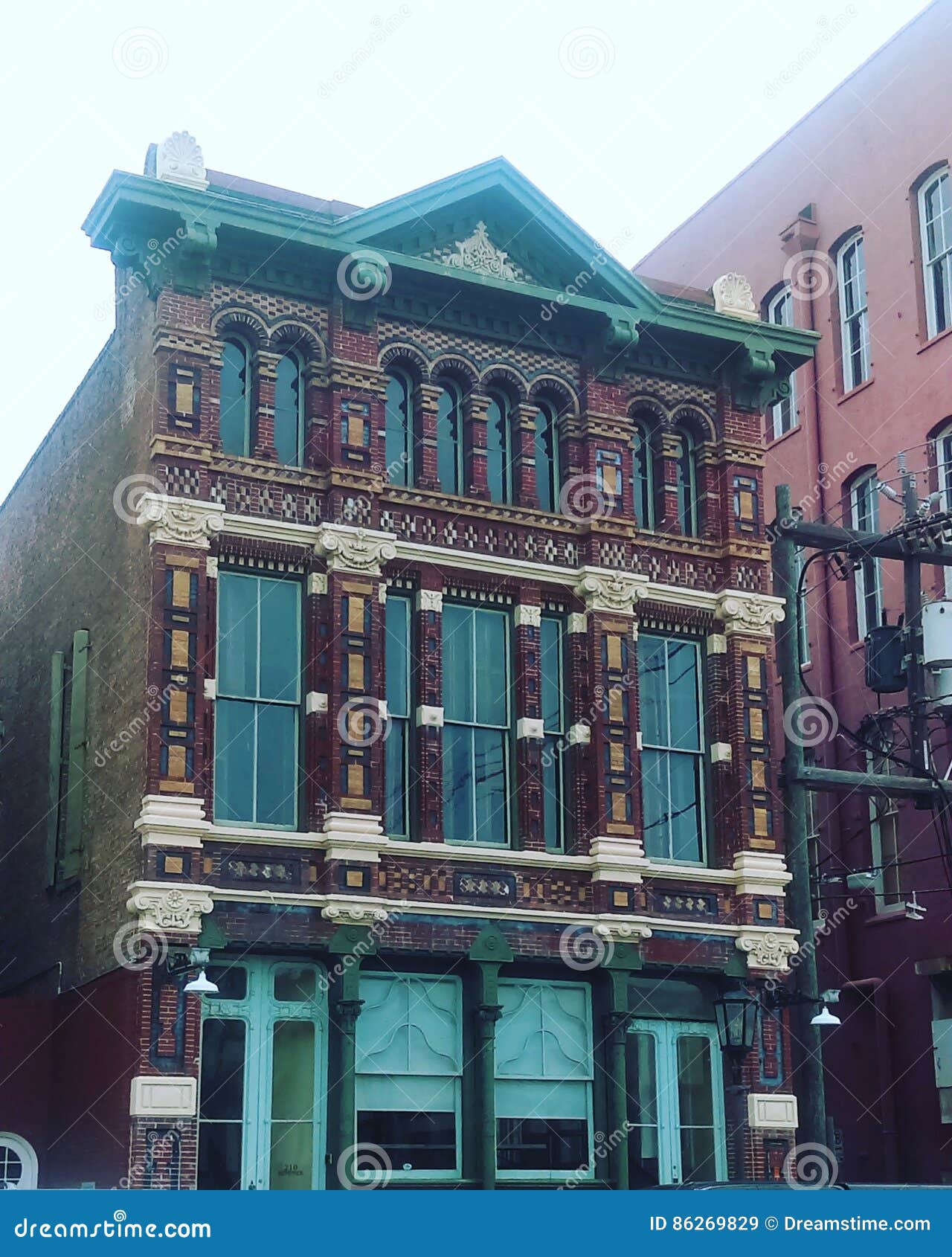 Victorian Building editorial stock image. Image of window - 86269829