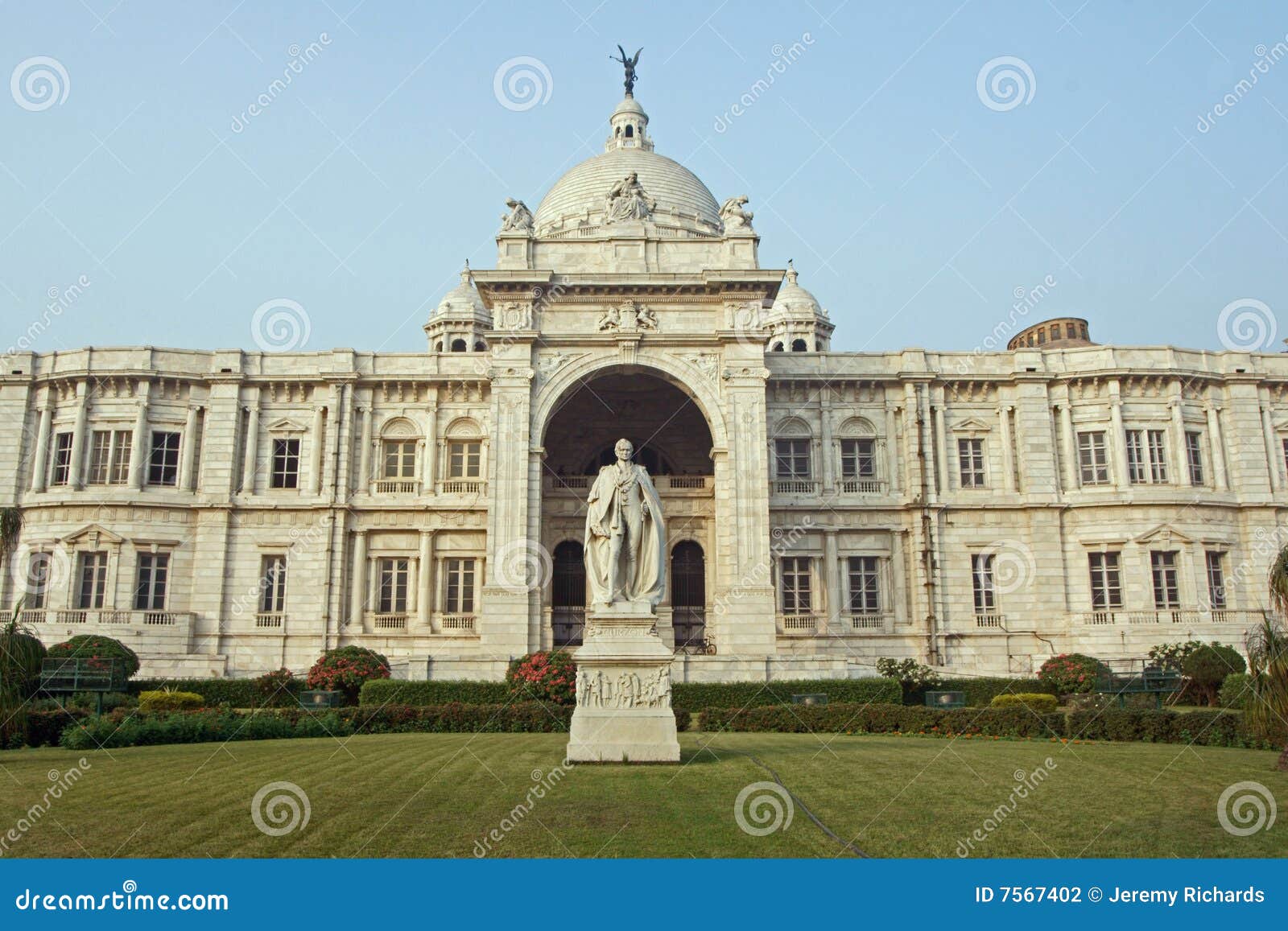 Victorian Monument in Kolkata Stock Photo - Image of ornate, marble ...