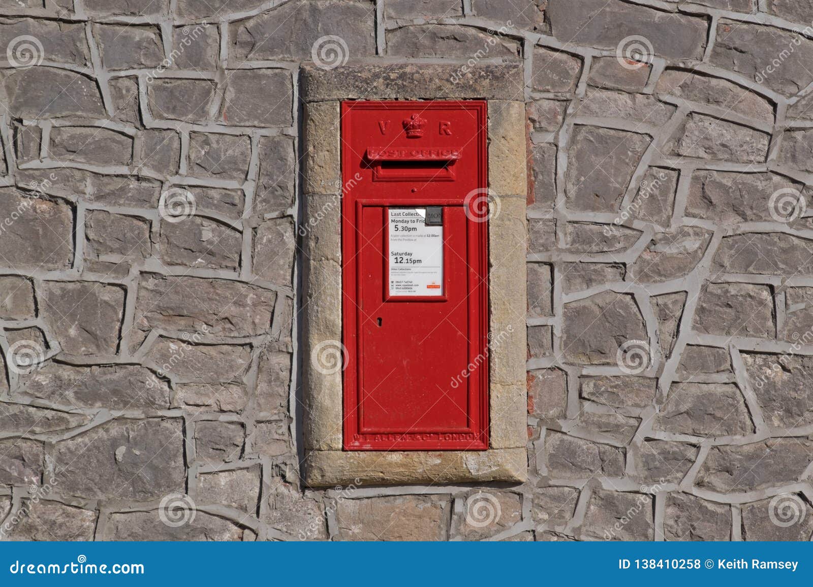 Victorian Post Box stock photo. Image of service, england - 138410258