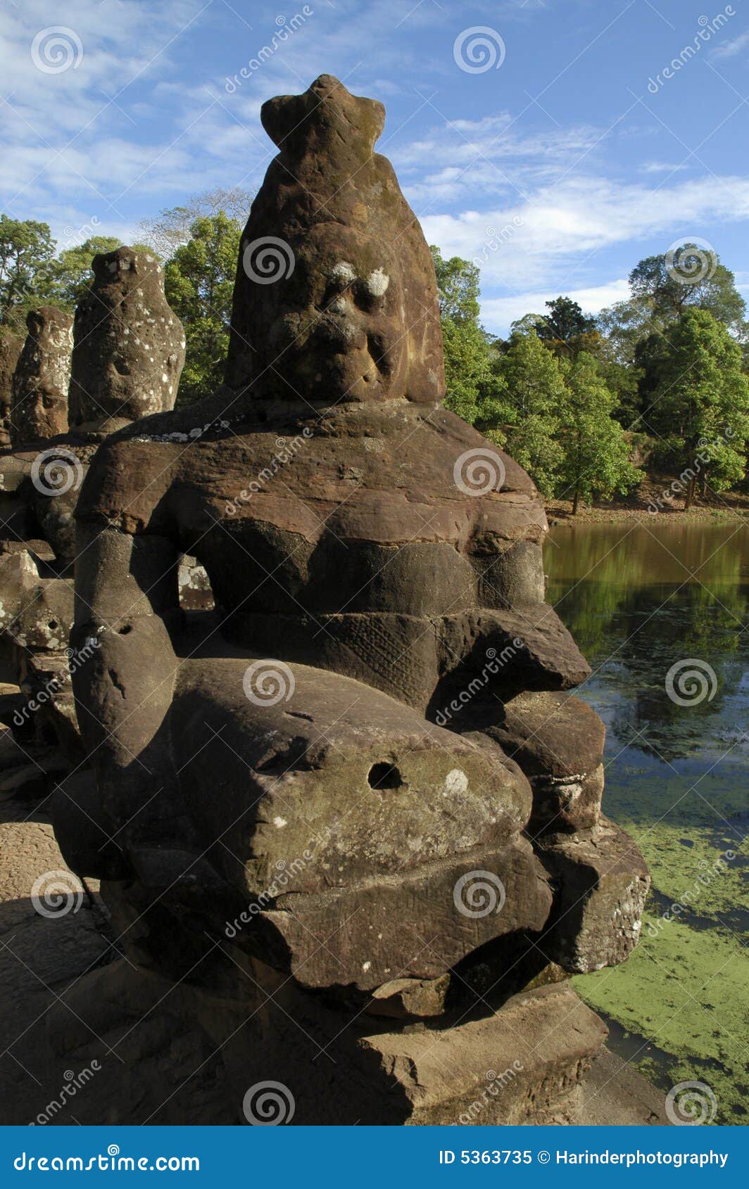 Victory Gate Statues stock image. Image of monument, asia - 5363735