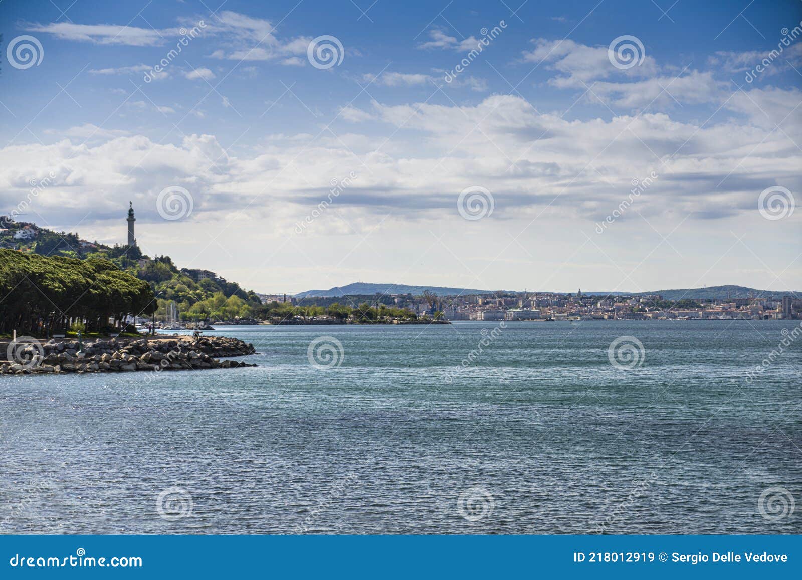 Victory Lighthouse in Trieste Editorial Stock Image - Image of ...