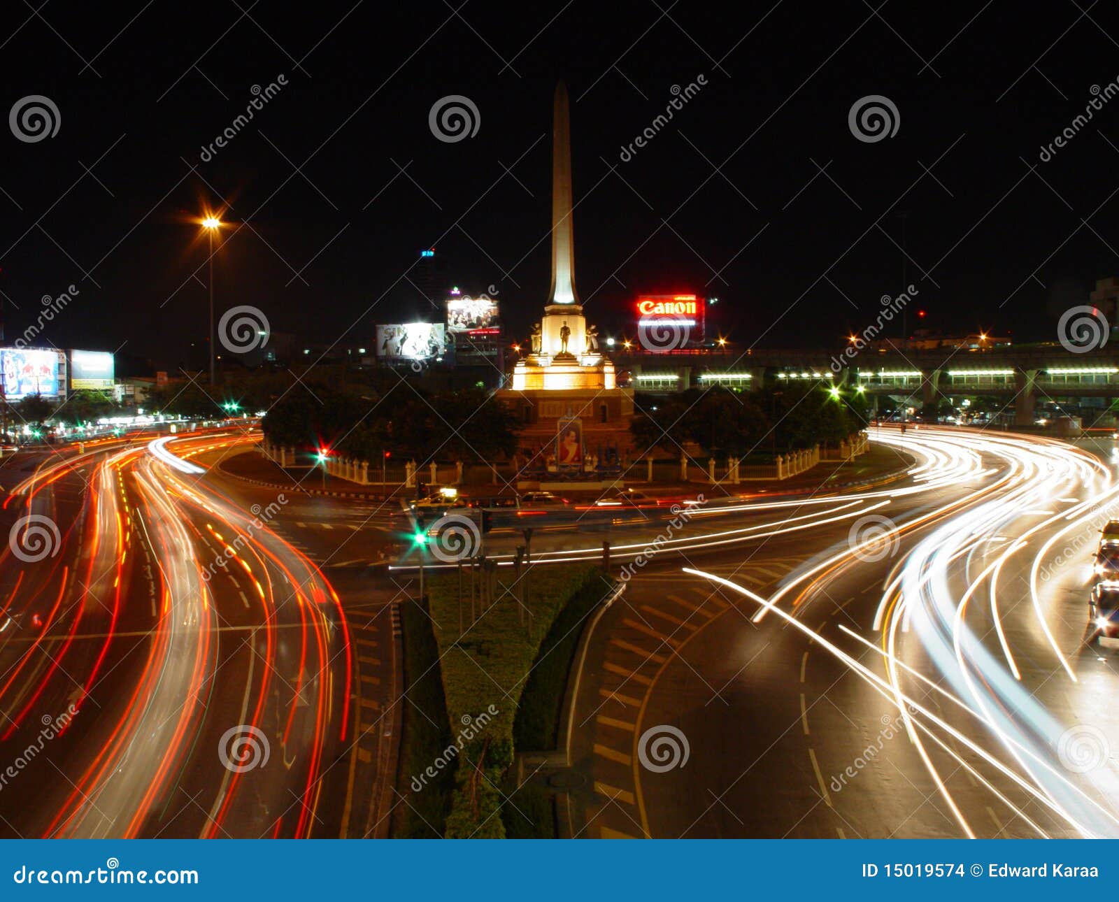 Victory Monument, Bangkok. editorial stock image. Image of asian - 15019574