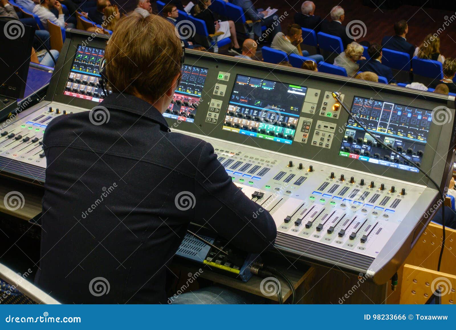 1,184 Event Video Console Stock Photos - Free & Royalty-Free Stock ...