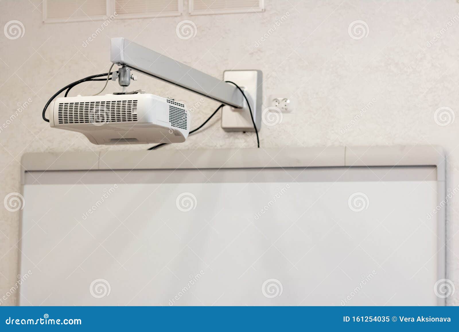 Video Projector and White Screen Close Up Stock Image - Image of ...