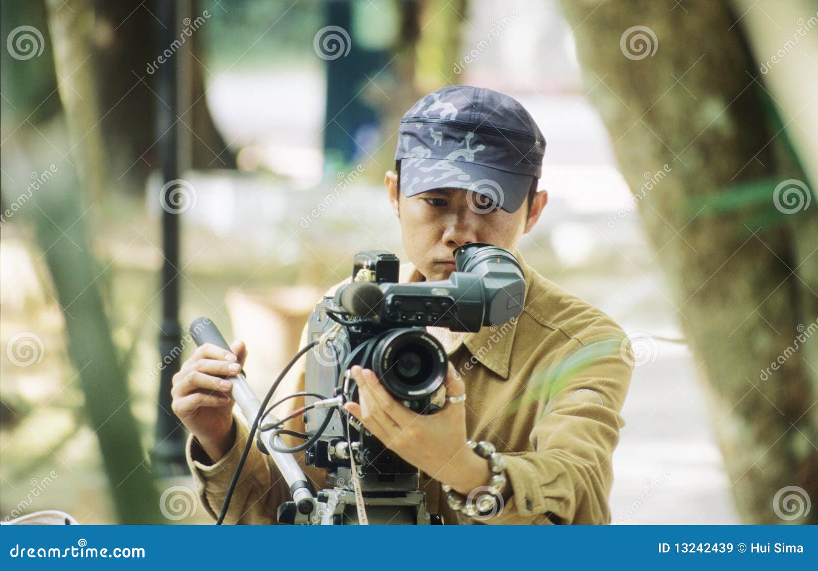 Videographer stock image. Image of video, shooting, consentrating ...