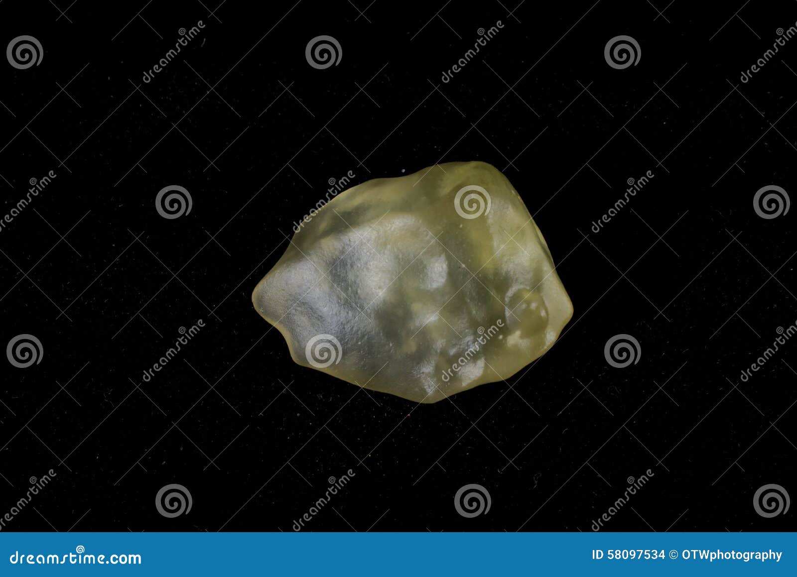 Vidrio del desierto libio foto de archivo. Imagen de meteorito - 58097534