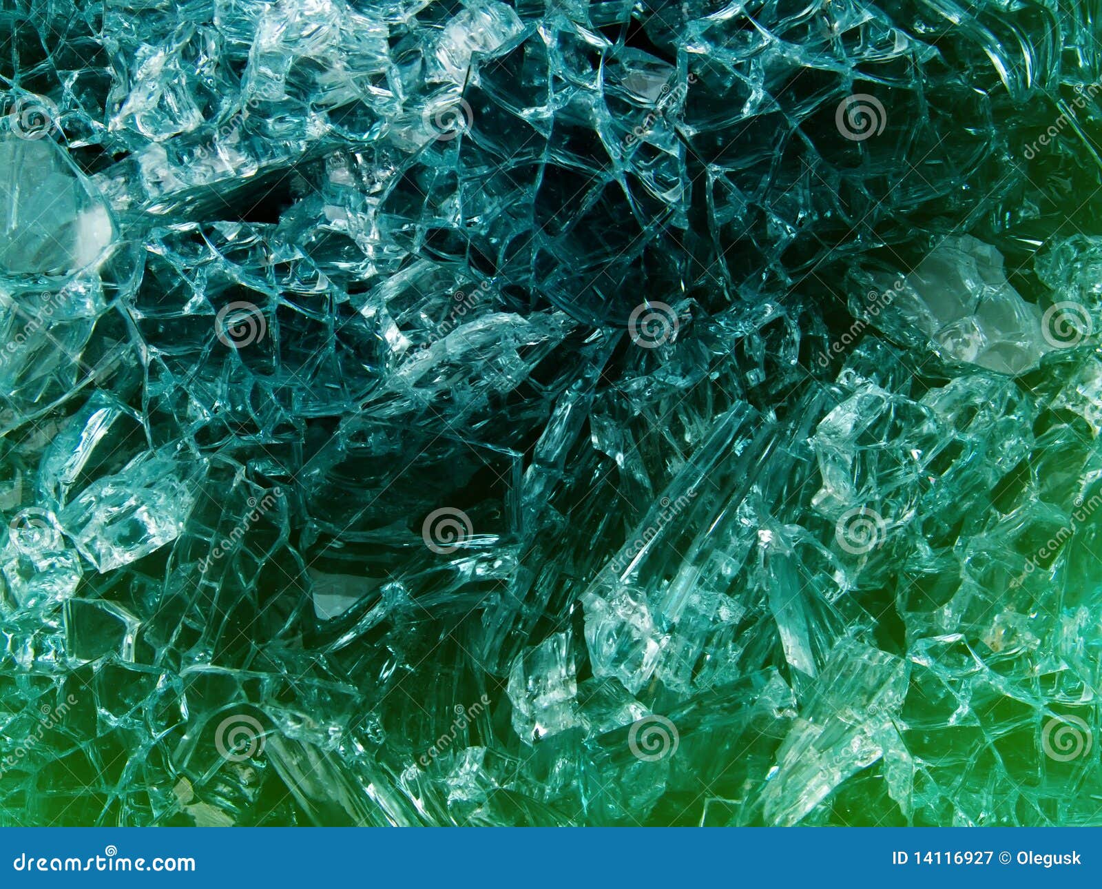 Vidrio roto imagen de archivo. Imagen de roto, fondo - 14116927