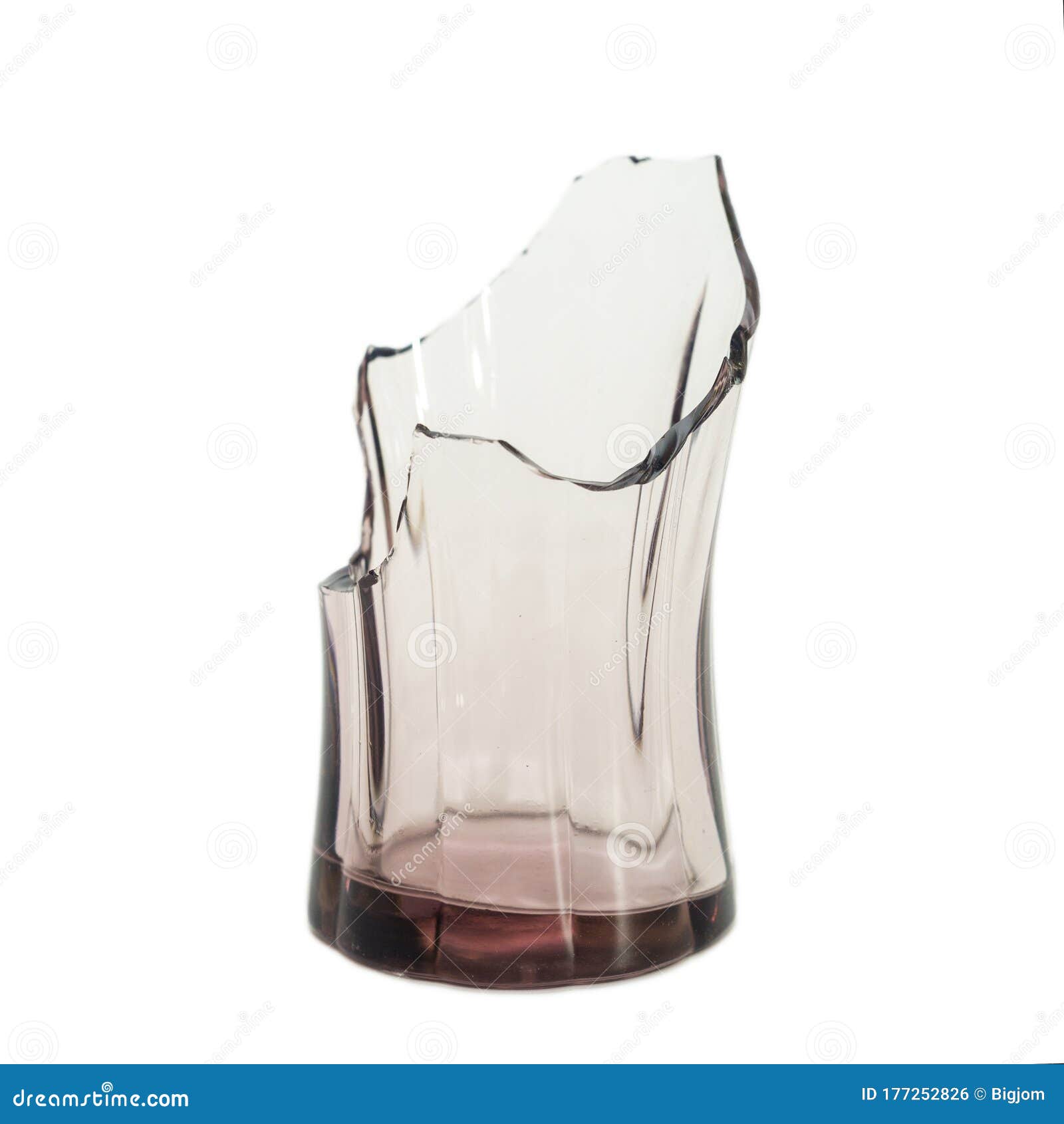 Vidrio Roto Sobre Fondo Blanco Foto de archivo - Imagen de grieta ...