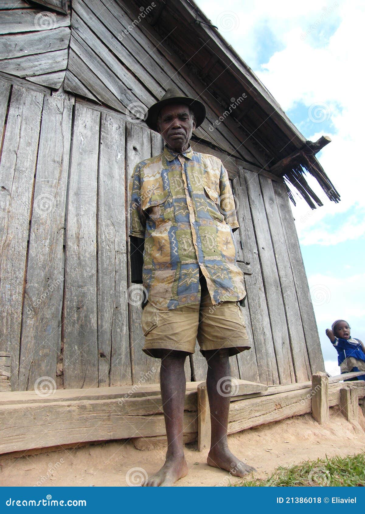 Vieil homme malgache photo stock éditorial. Image du madagascar - 21386018