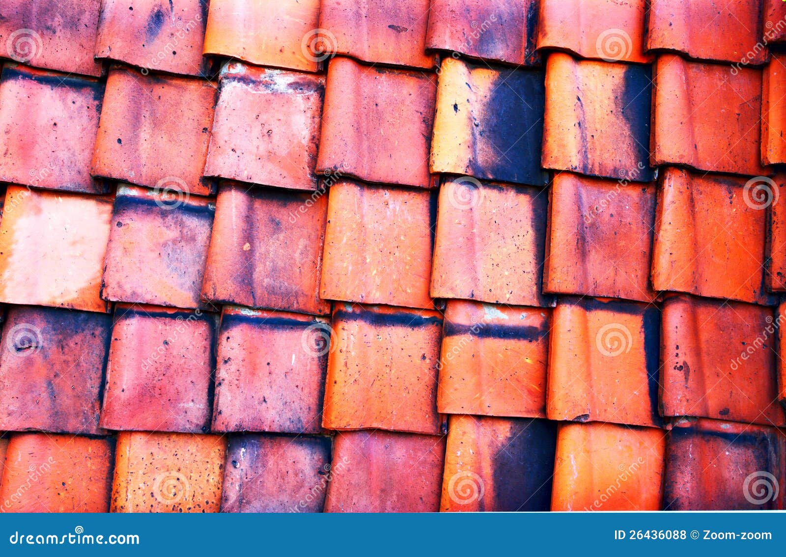 Vieille tuile rouge photo stock. Image du architecture - 26436088