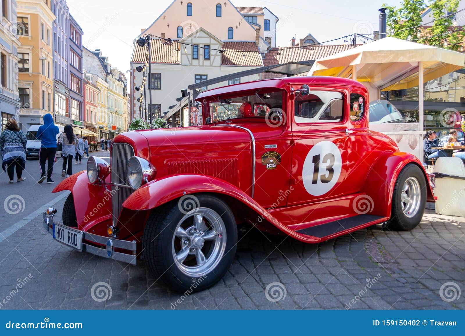 Viejo Ford Coupe Hot Rod fotografía editorial. Imagen de brillante ...