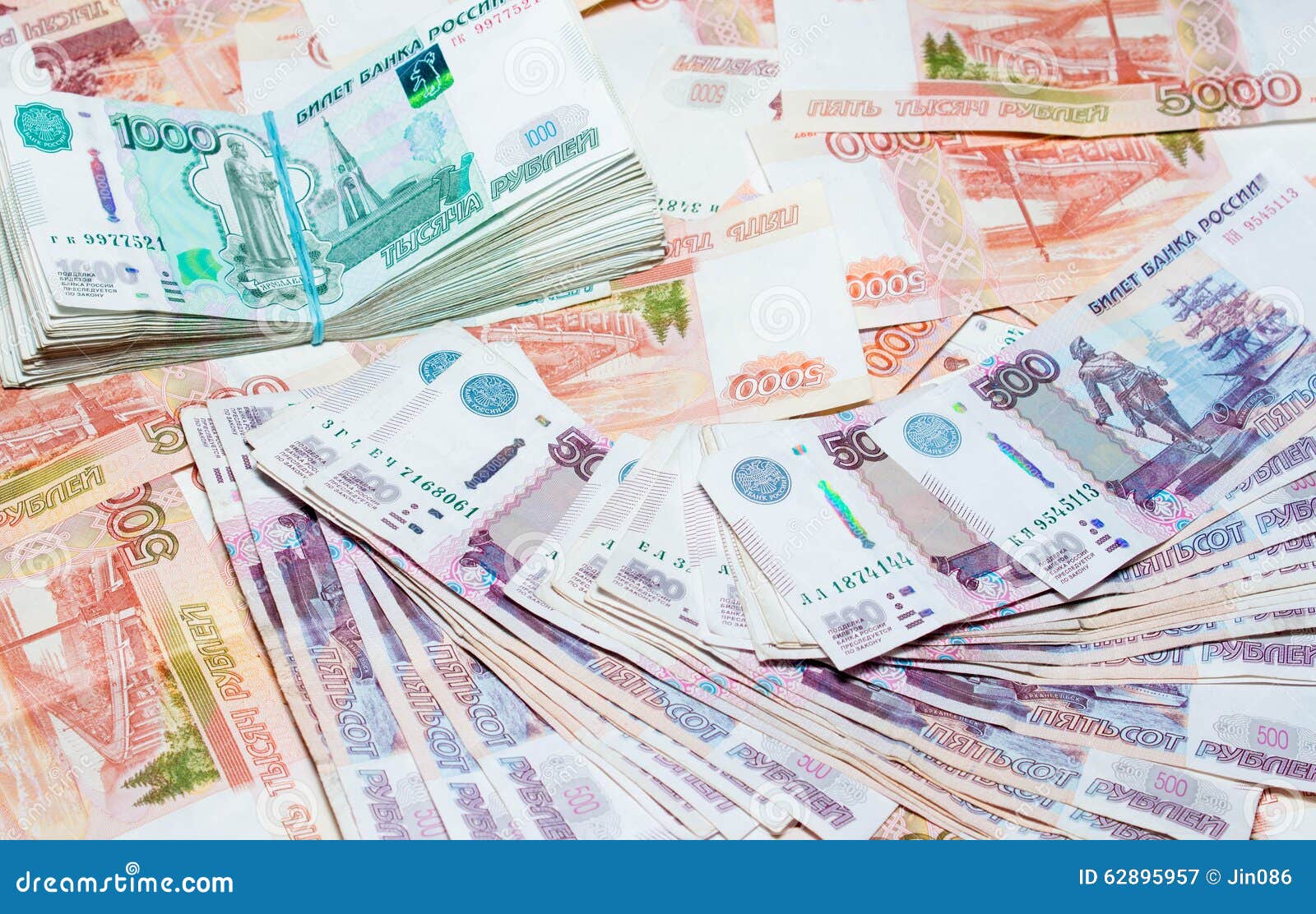 Viel Geld stockbild. Bild von erfolg, geschäft, finanzierung - 62895957